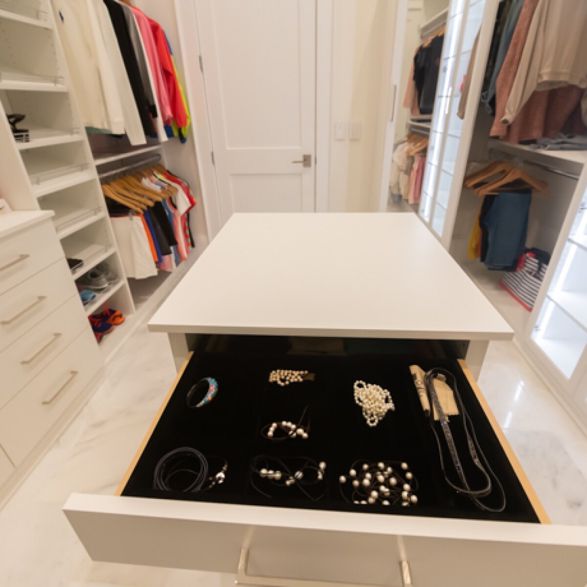 Custom Closets & Systems | Closet Solutions Florida